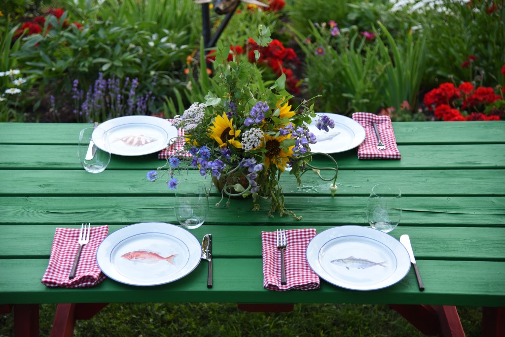 Dinner by the lake - The Every Hostess